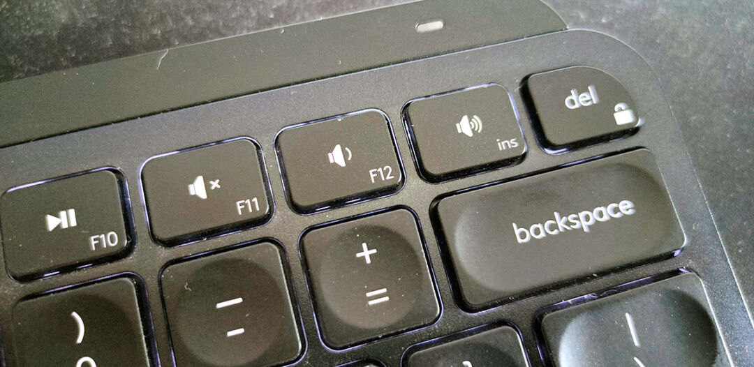 How Multiple Volume Controls Work Together in Windows: Practical Example